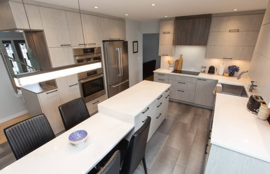 Palms – Kitchen Renovation & Main Floor Remodel in Winnipeg